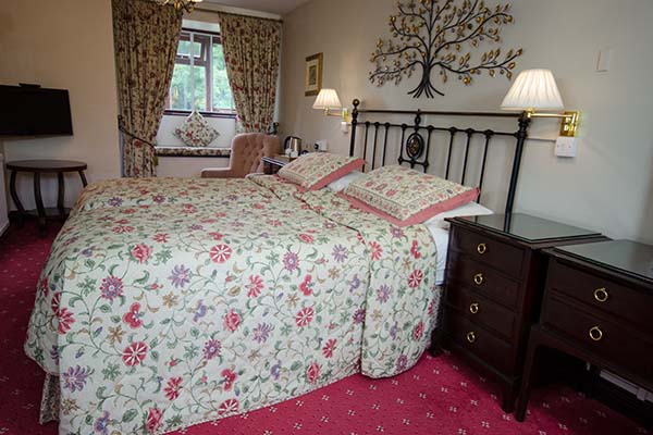 Stow Lodge Hotel - Main Hotel - Room 12